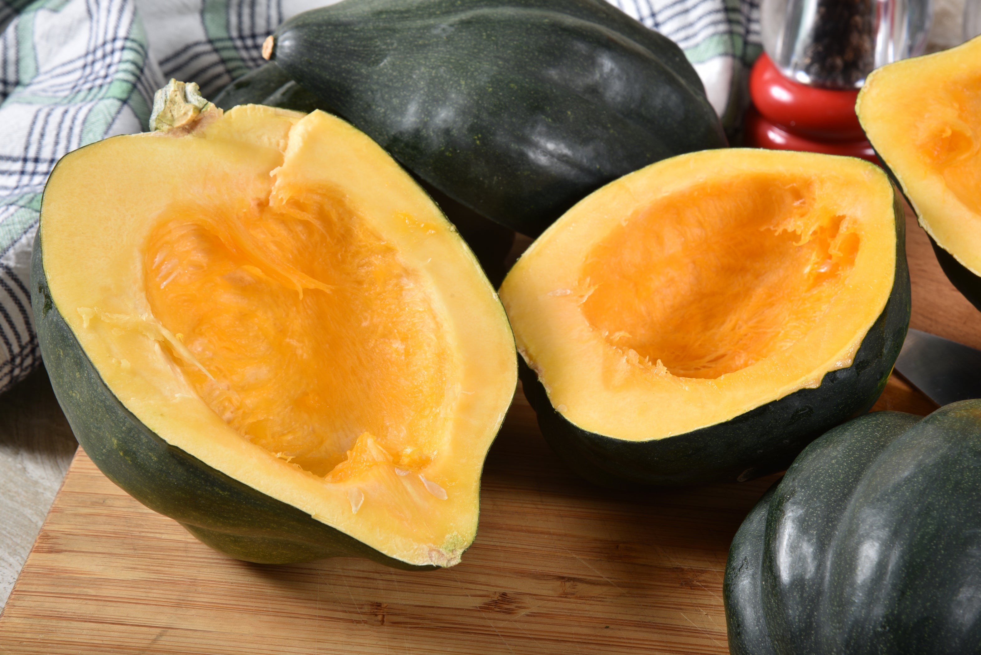 Table Queen Acorn Squash Seeds — Rohrer Seeds